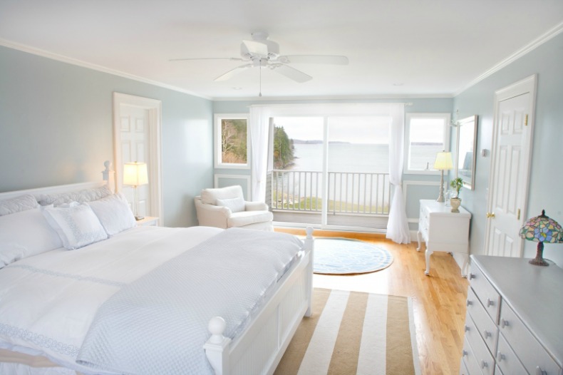 Coastal Home Spotted From The Crows Nest Beach House Tourmaine Beach