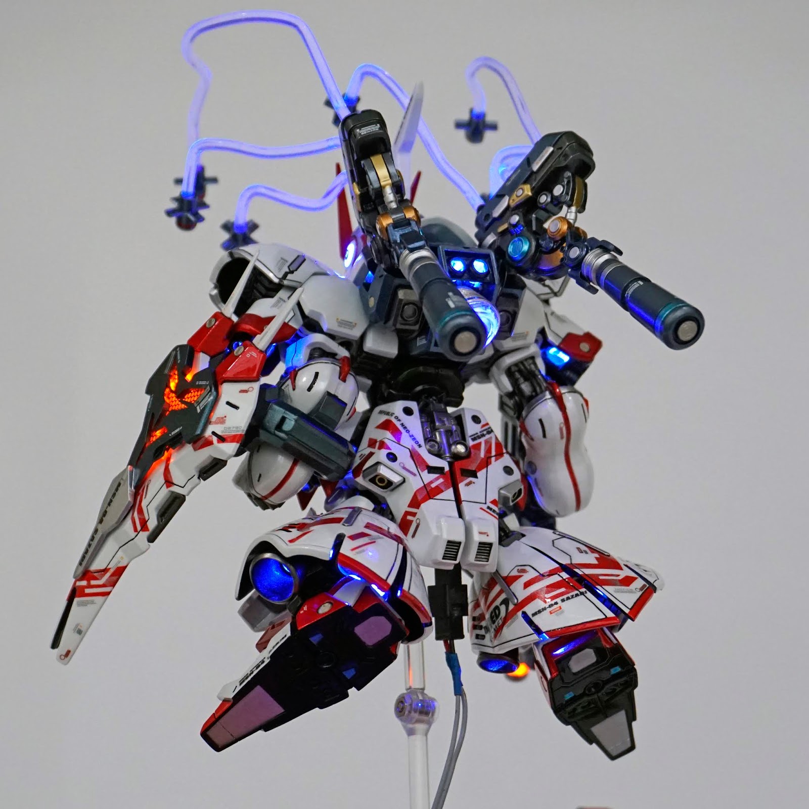 Custom Build: SD Sazabi Red Evolve Ver