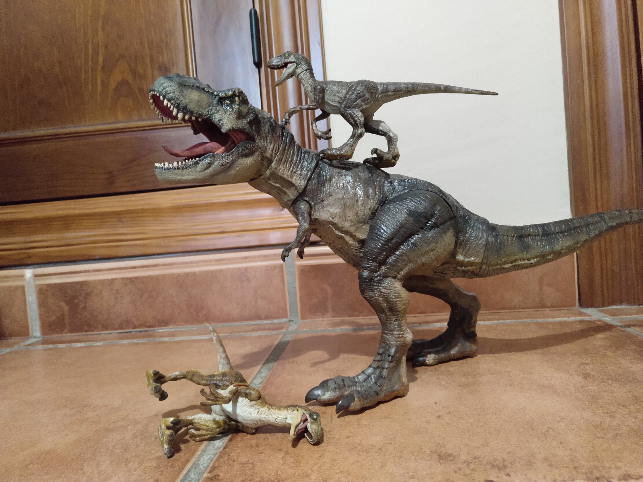Re-Sculpt: Tyrannosaurus Rex "Rexy / Roberta" Jurassic Park ("Extreme ...