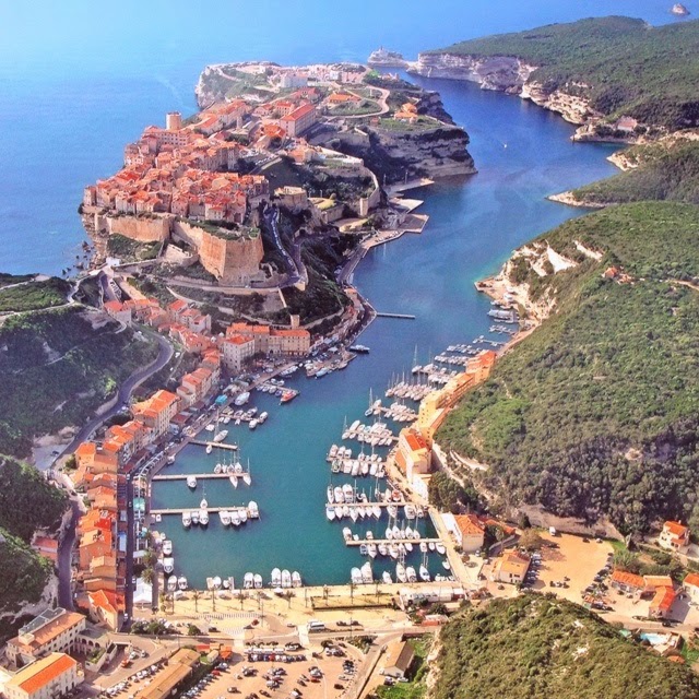 Un tándem perfecto!: Bonifacio y sus acantilados