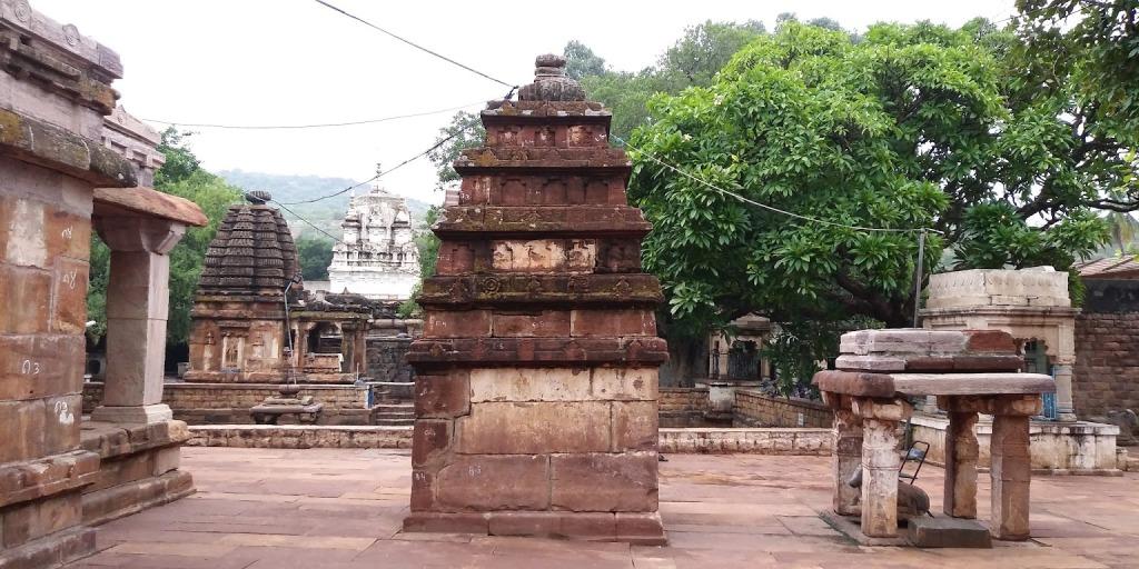 Hindu Temples of India: Mahakuta Group of Temples – The Temple Complex