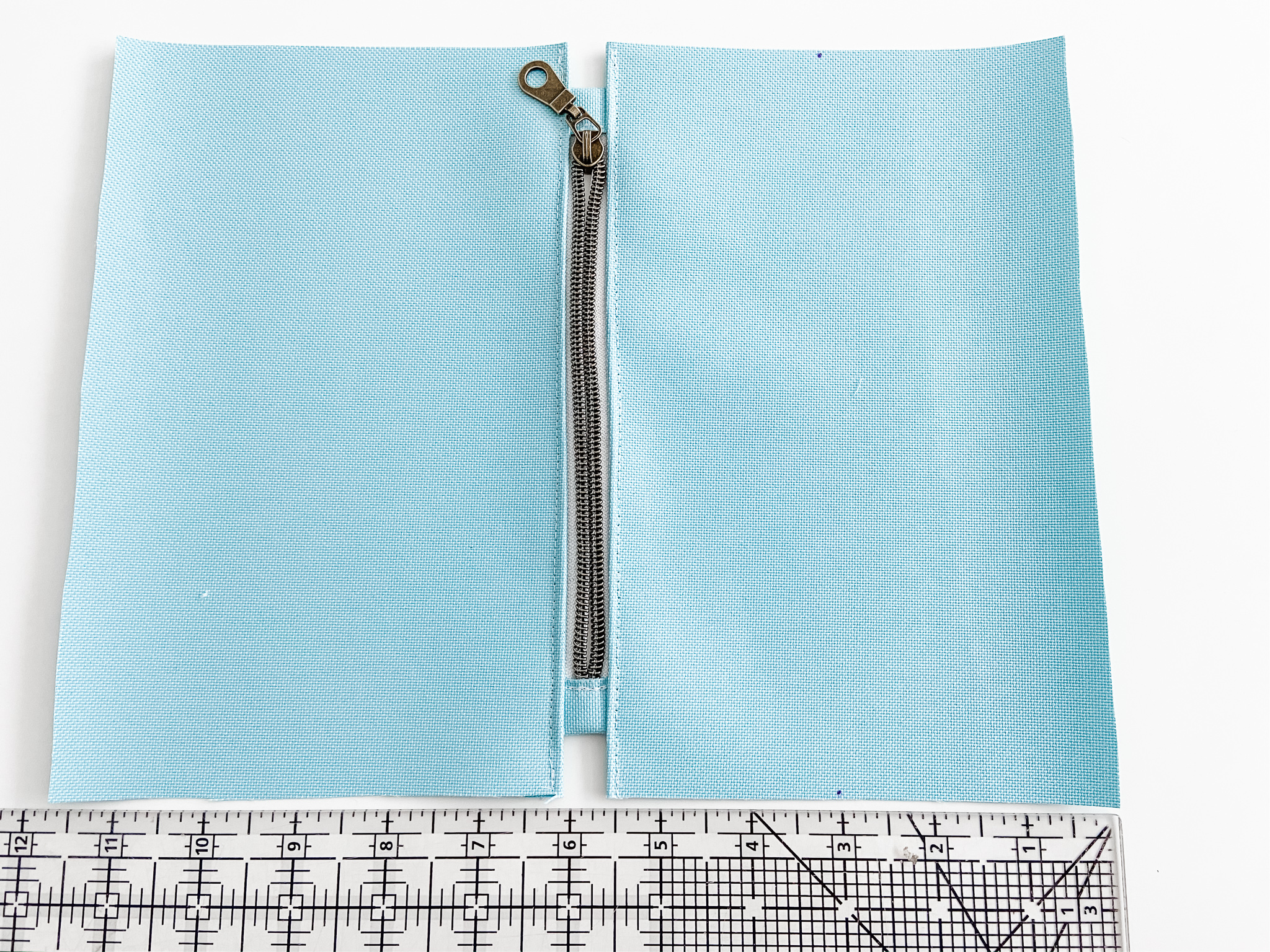 Elastic Pencil Pouch Tutorial and Pattern - Naturally Creative Mama