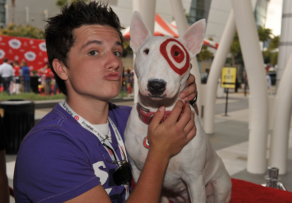 Josh Hutcherson & Selena Gomez : Josh Hutcherson & Selena Gomez 'Target ...