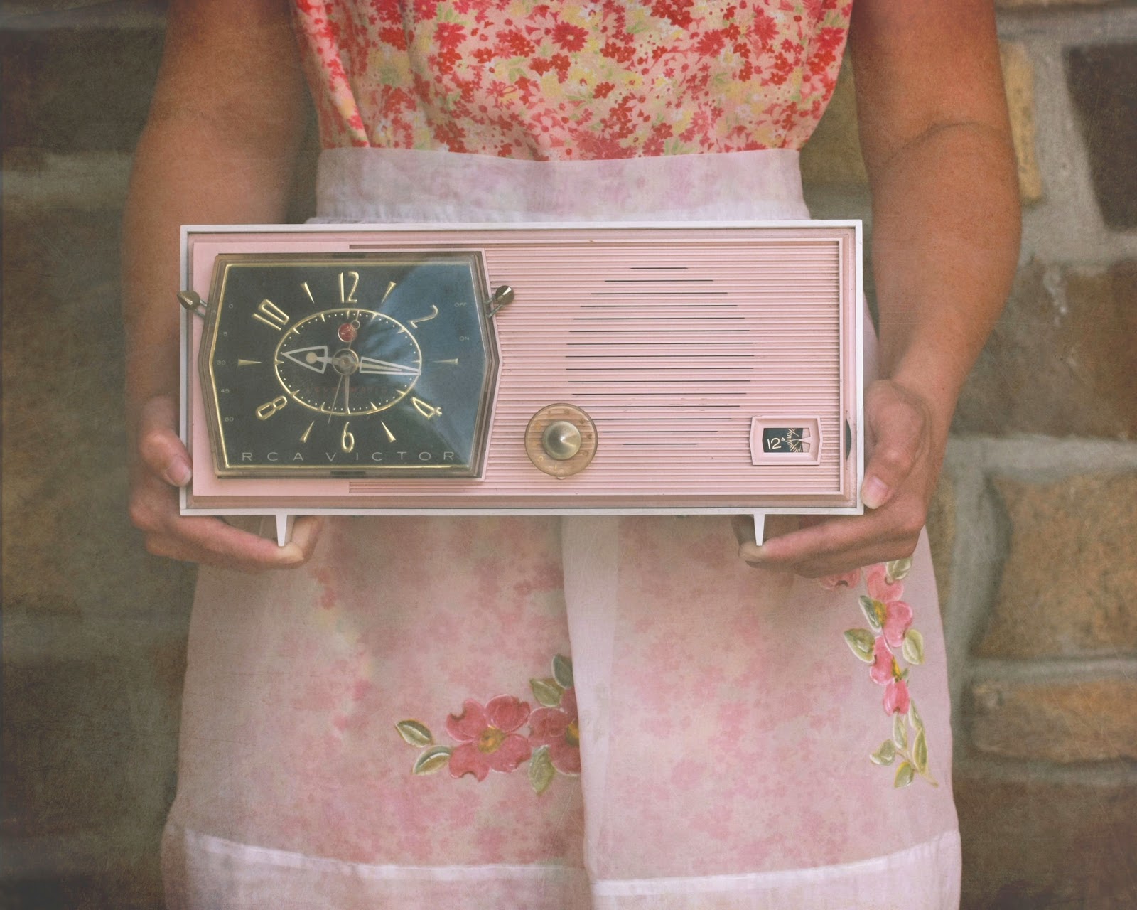 The Clicks Of My Shutter: The Pink Radio