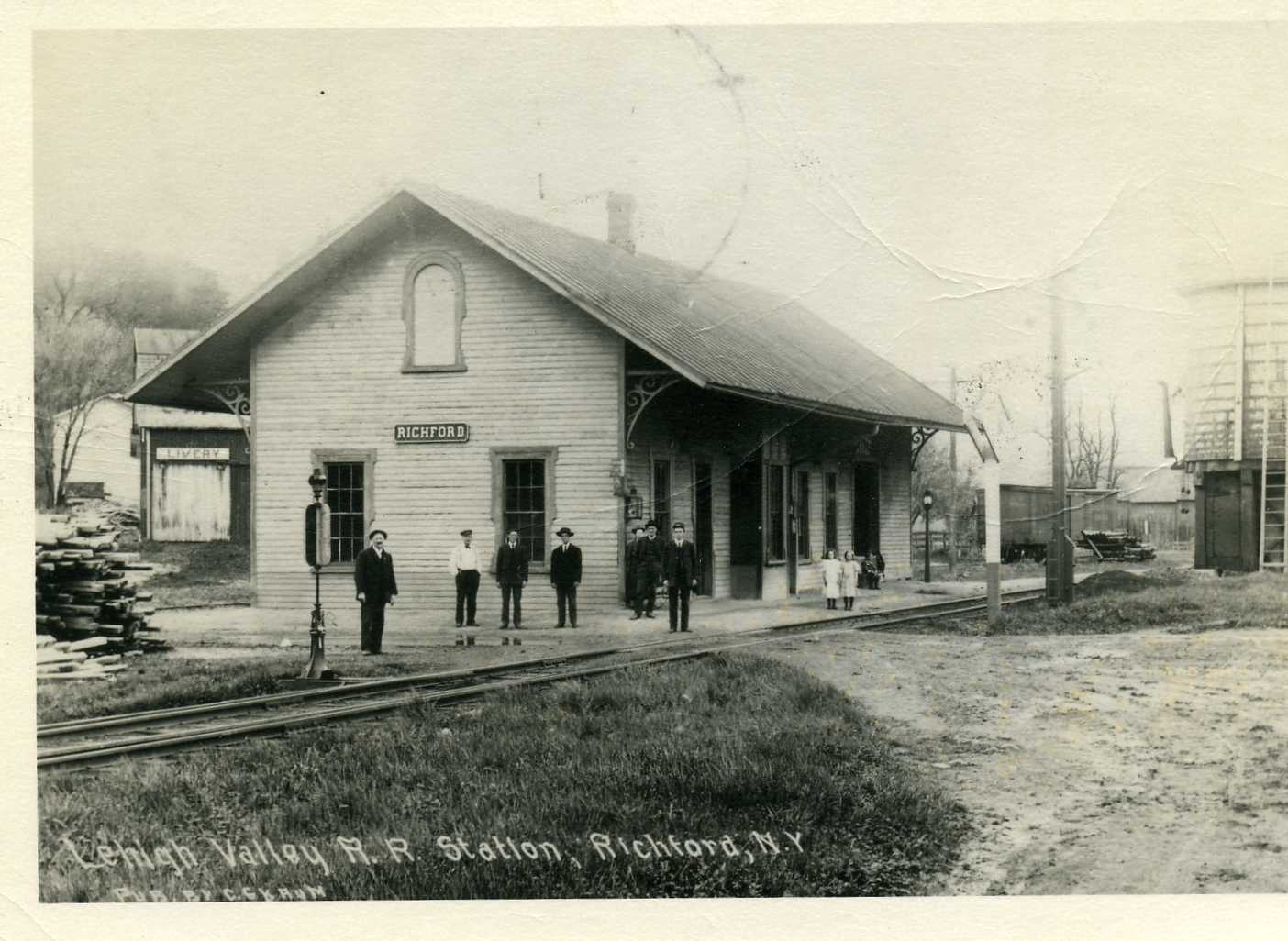 Vintage Railroad Pictures: Old Railroad Scenes in New York State