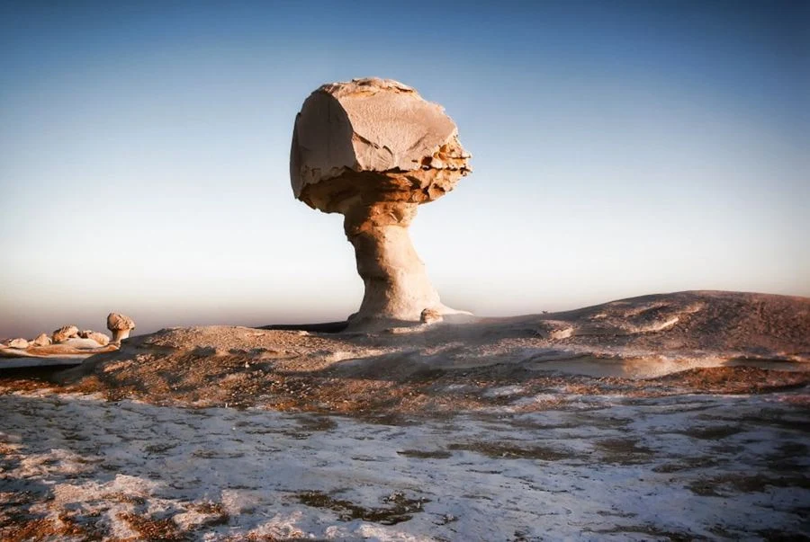 White Desert National Park, Egypt (with Map & Photos)