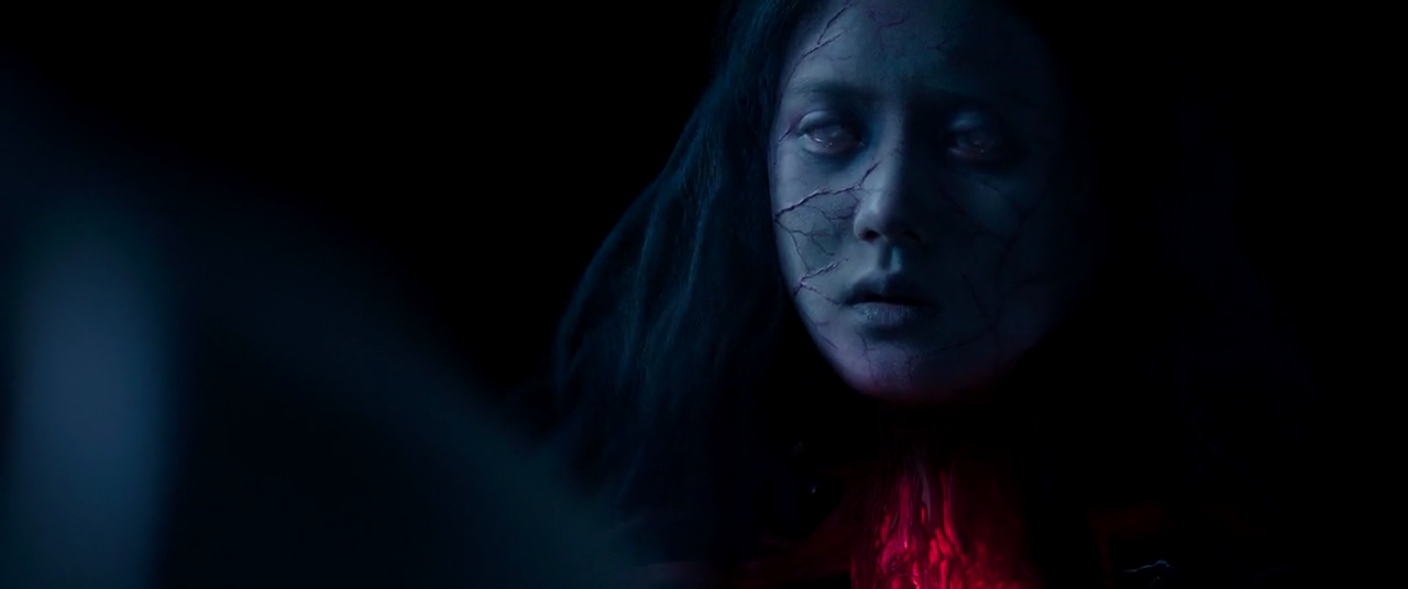 Farhana Jafri: Movie Review : Krasue : Inhuman Kiss