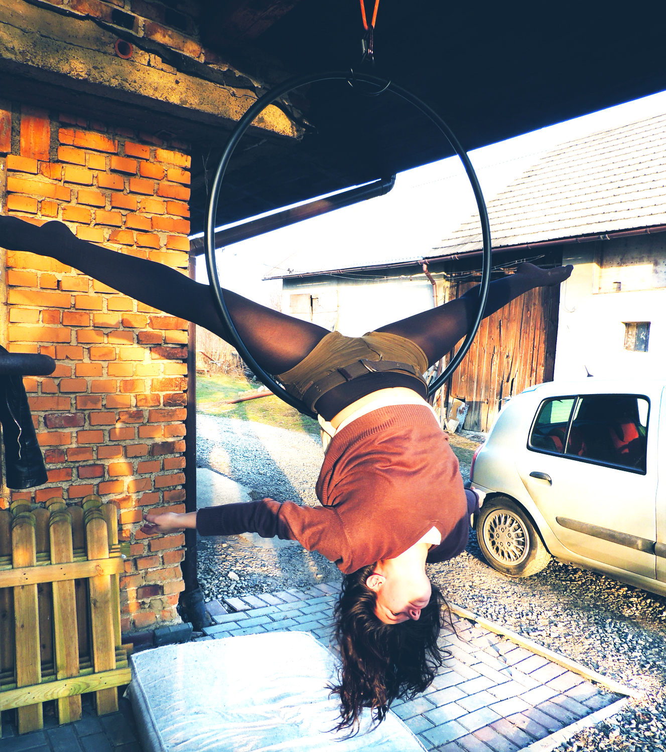 Aerial Hoop: Aerial Hoop First Tips