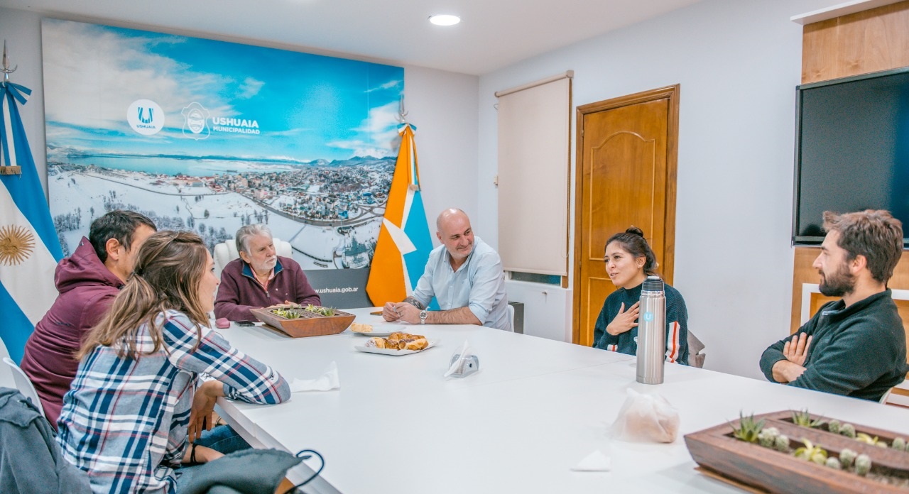 Las Ushuaienses Judith Vernier y Melina Brizuela saldrán en un Programa ...