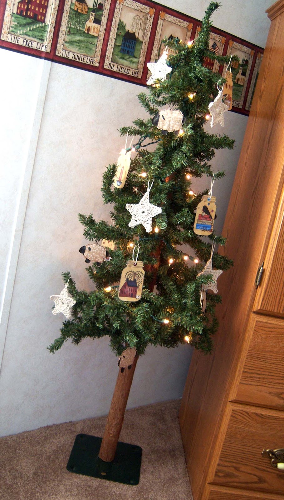 Shoregirl's Creations: Primitive Ornaments