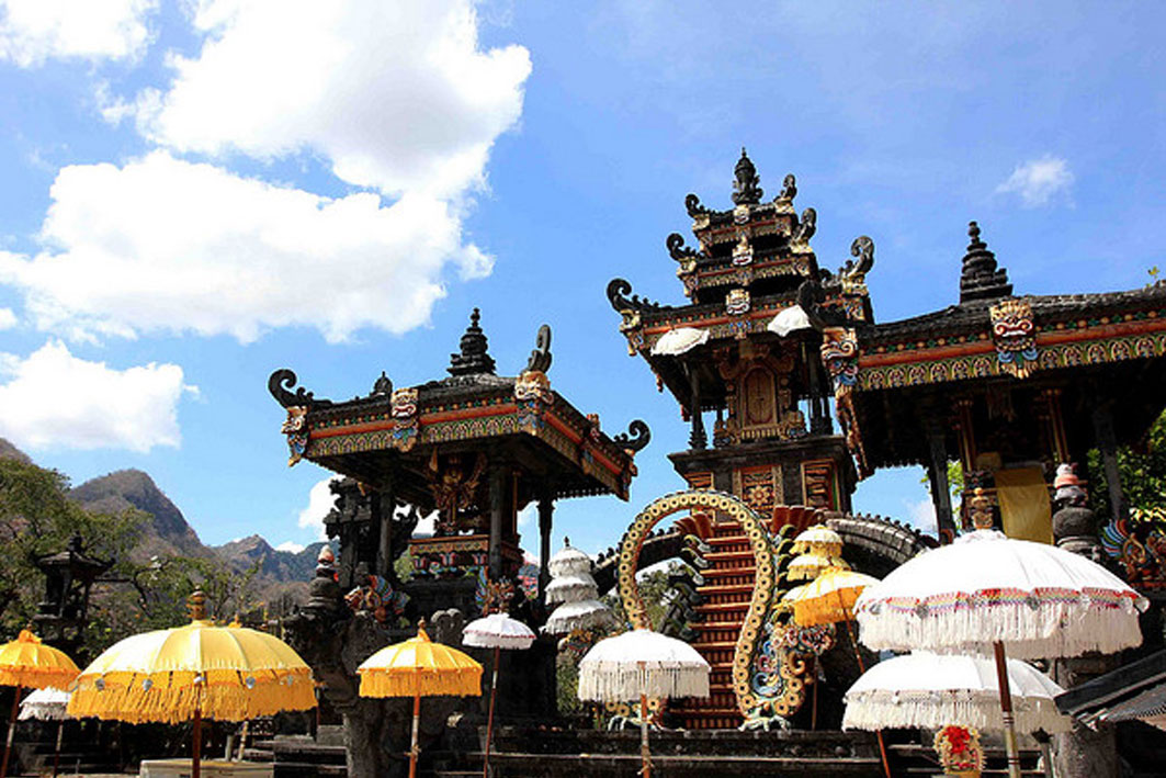 Bali Temples: Melanting Temple