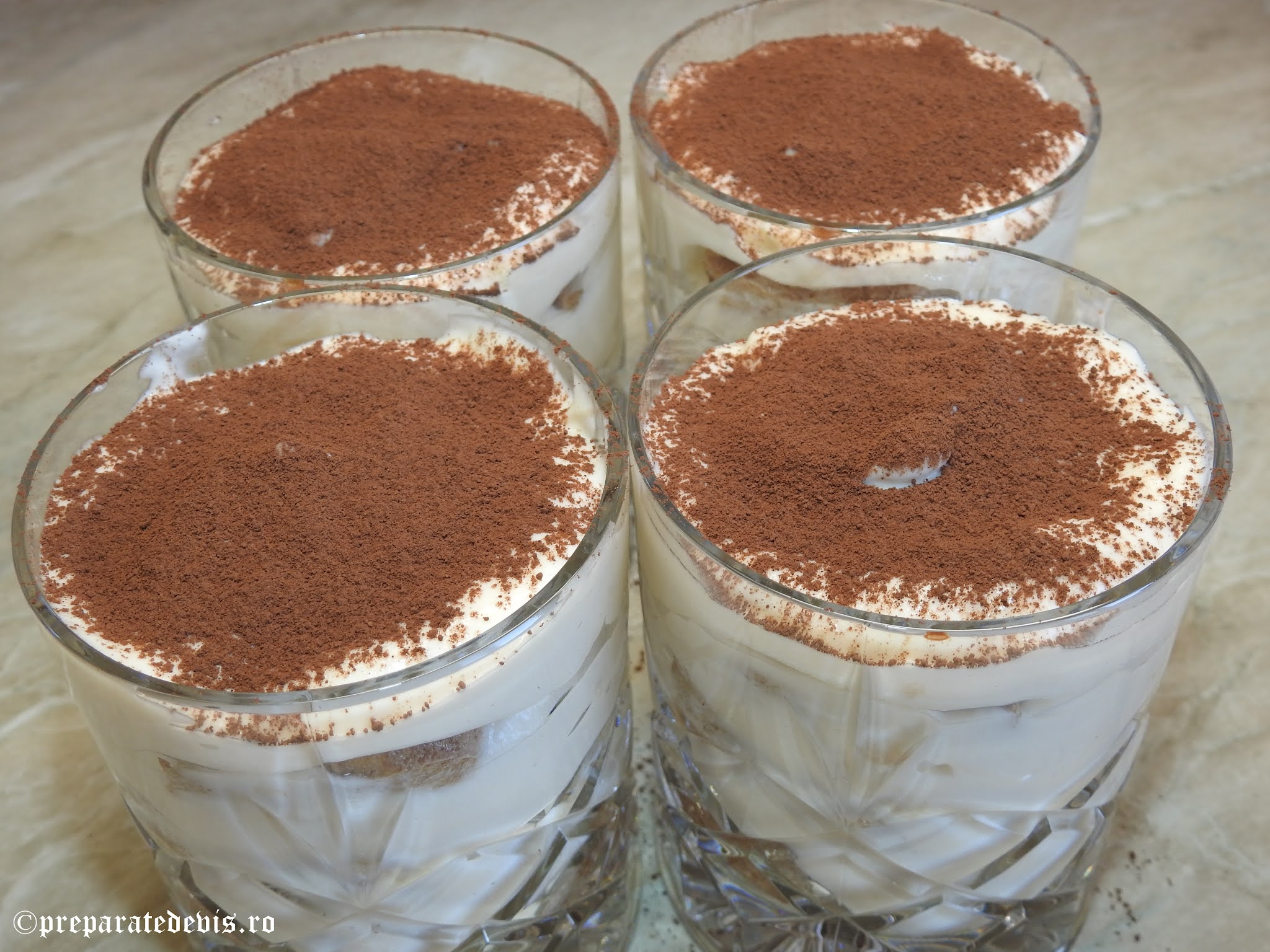 Tiramisu la pahar reteta | Preparatedevis.ro