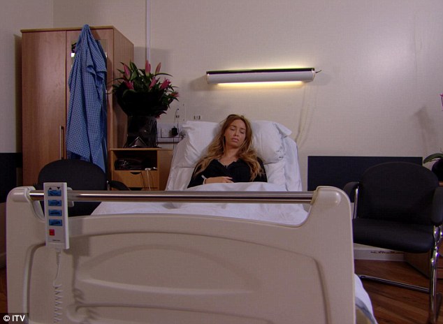 Towies Lauren Pope Begins Recovering After Having Pip Implants Removed