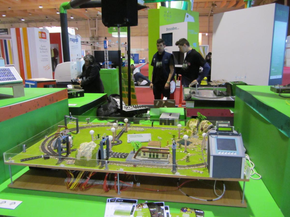 FCT SdC Lisboa: Visita ao INETE