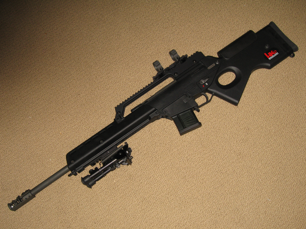 Heckler-Koch HK SL-8 rifle (Germany)