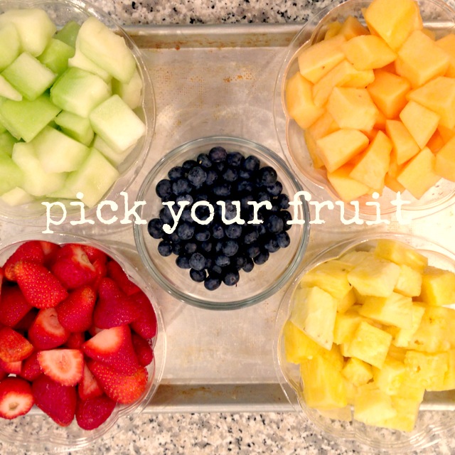 G3Q Designs: Fruit Kabobs!