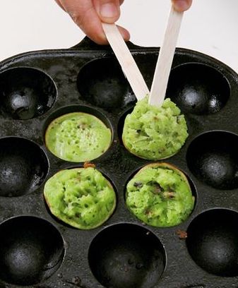 Cara Bikang - A Traditional Cake from Javanese | Living & Loving Indonesia