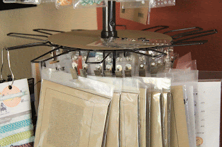 The Crafters Cottage: Easy homemade clip organizer!