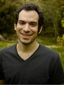 Compuso y grabó mil Canciones, una por Día | El Mundo al que...