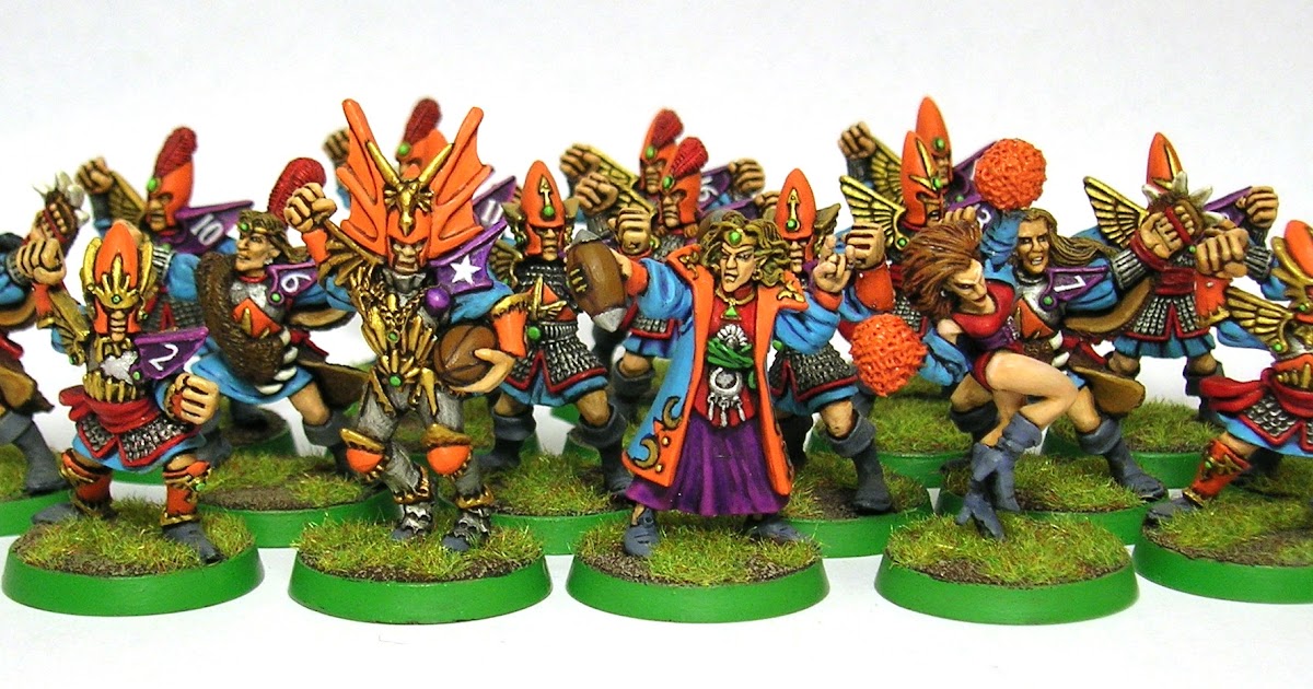 Spiky's Painting Blog: High Elf Blood Bowl Team - Finished 2010