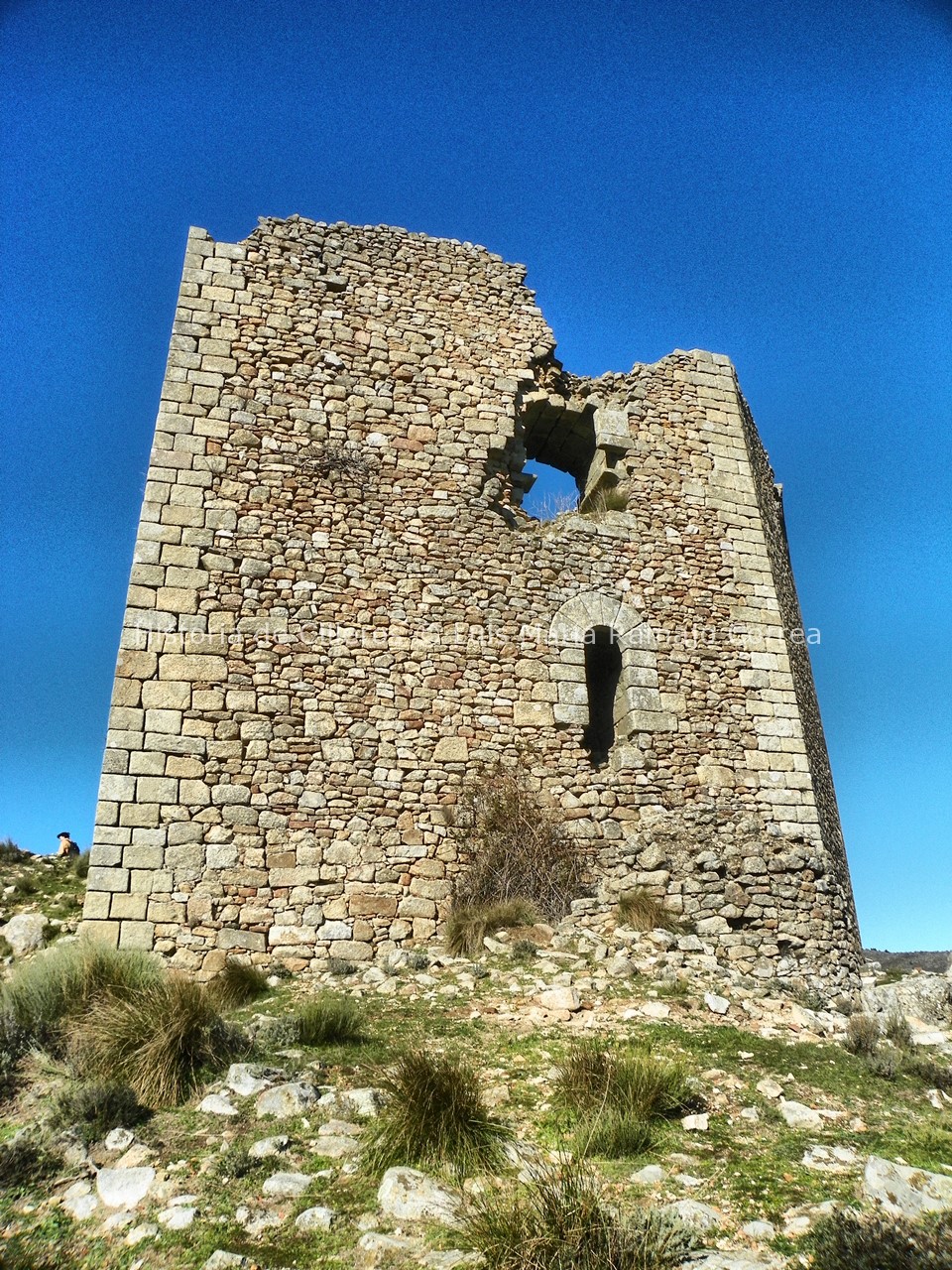 Las fortalezas medievales: El Castillo de Almenara