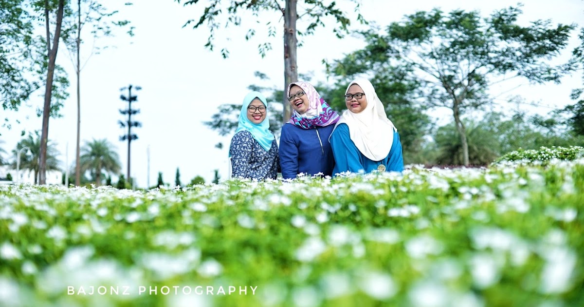 Bajonz Photography ~ Book Now!: Promosi Raya Outdoor Photoshoot