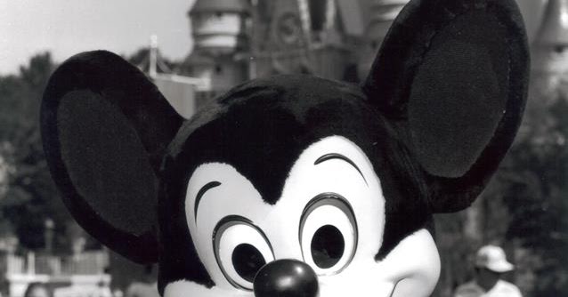 Main Street Gazette: Say "Cheese"