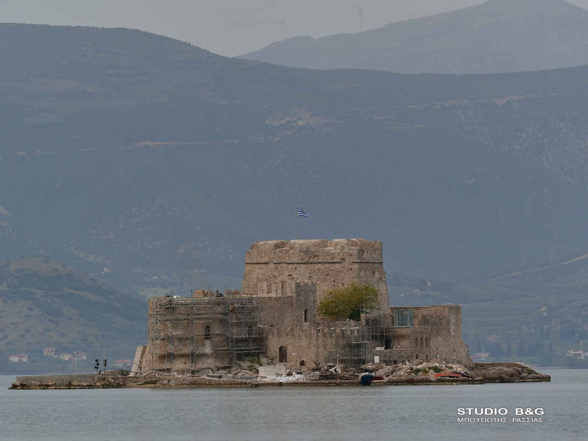 Φωτογραφία: ΝΑΥΠΛΙΟ: ΣΚΟΝΗ ΑΠΟ ΤΗΝ ΑΦΡΙΚΗ.