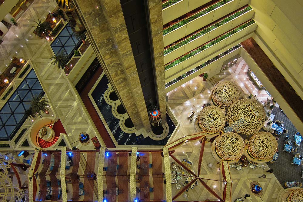 Random Travel Blog: The Sheraton Doha