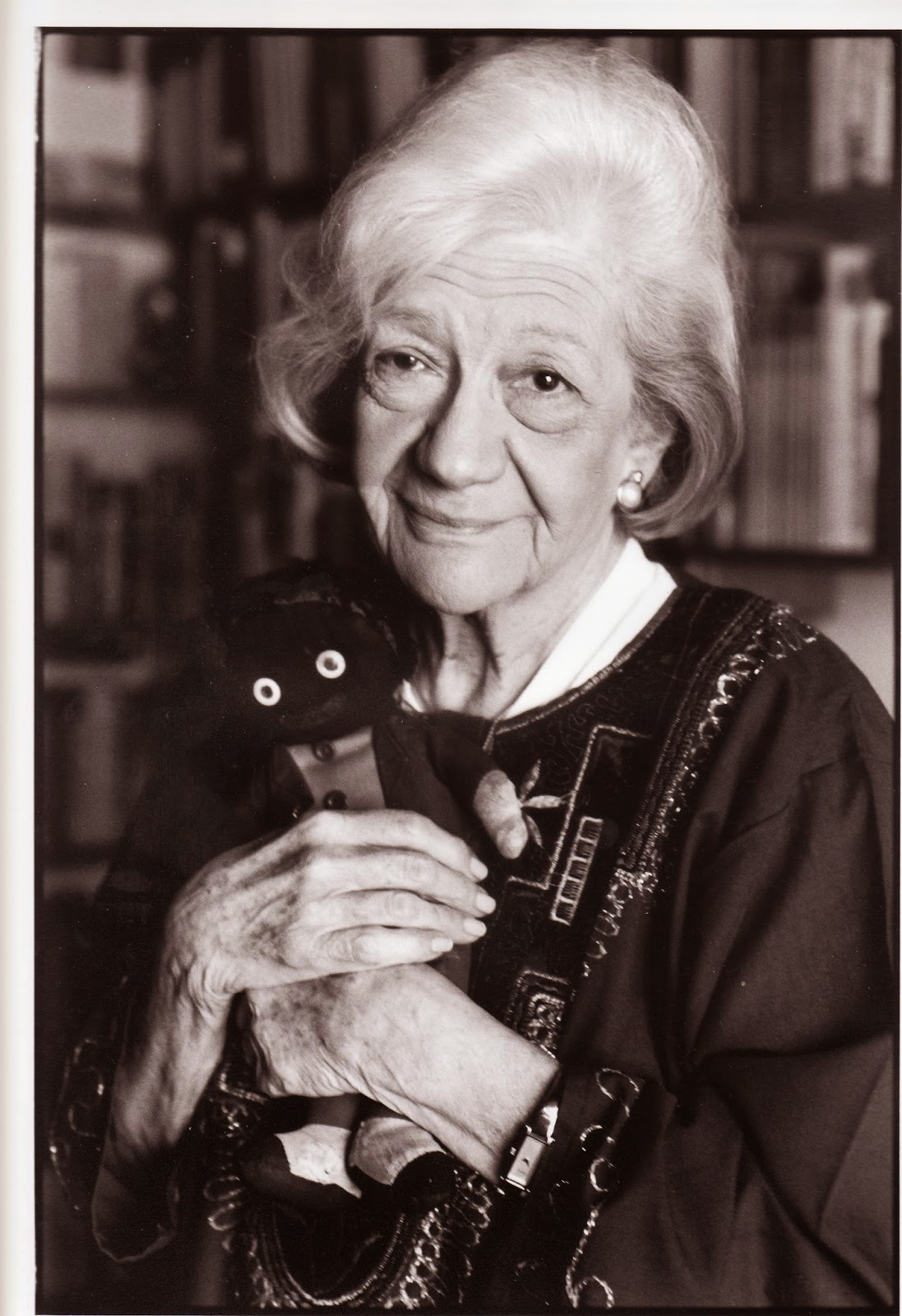 Dientes de león タンポポ: Literatura y vida, siempre en Ana María Matute