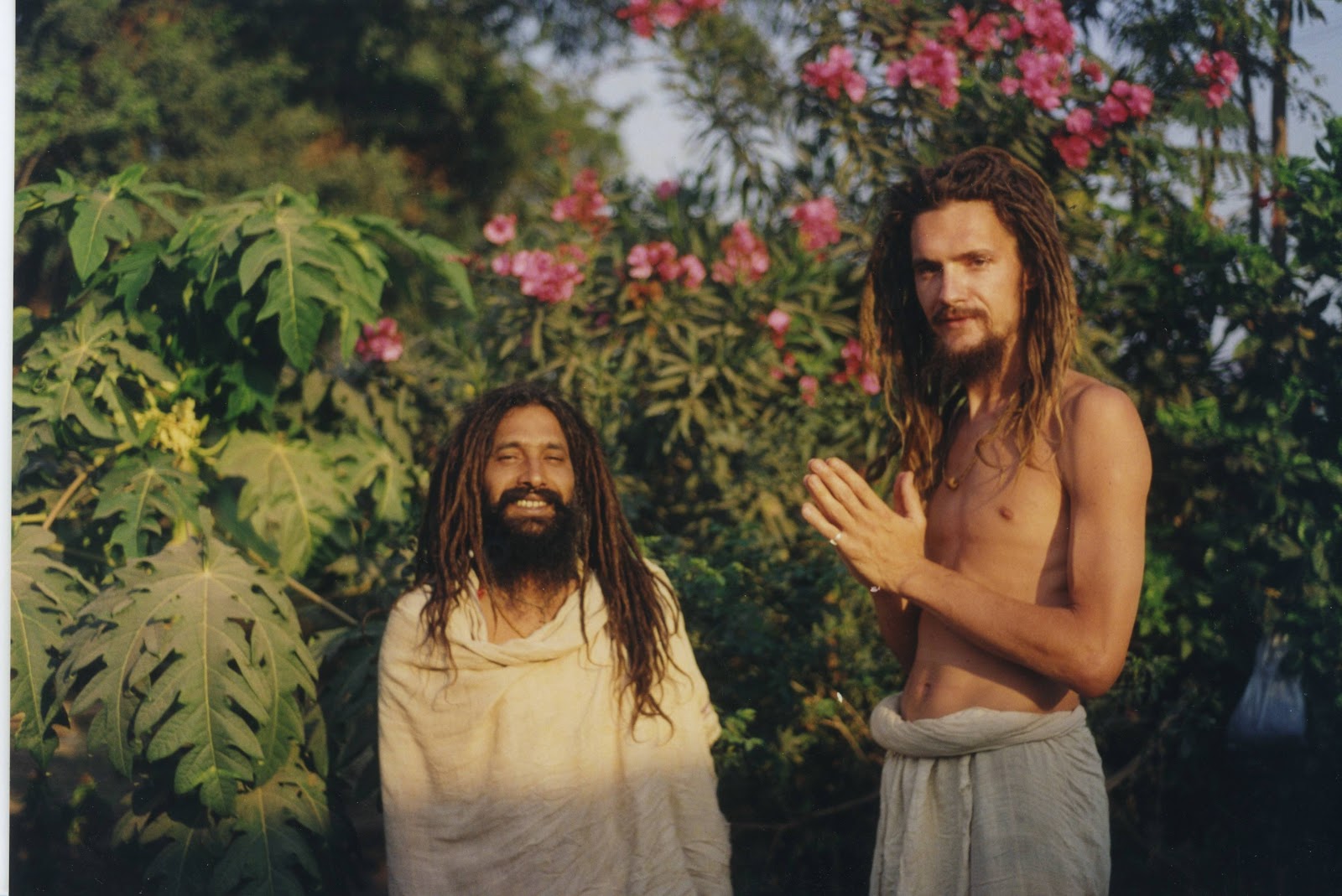 shivers up the spine: Do Yogis Still Fly? Fables and Flightpaths of the ...