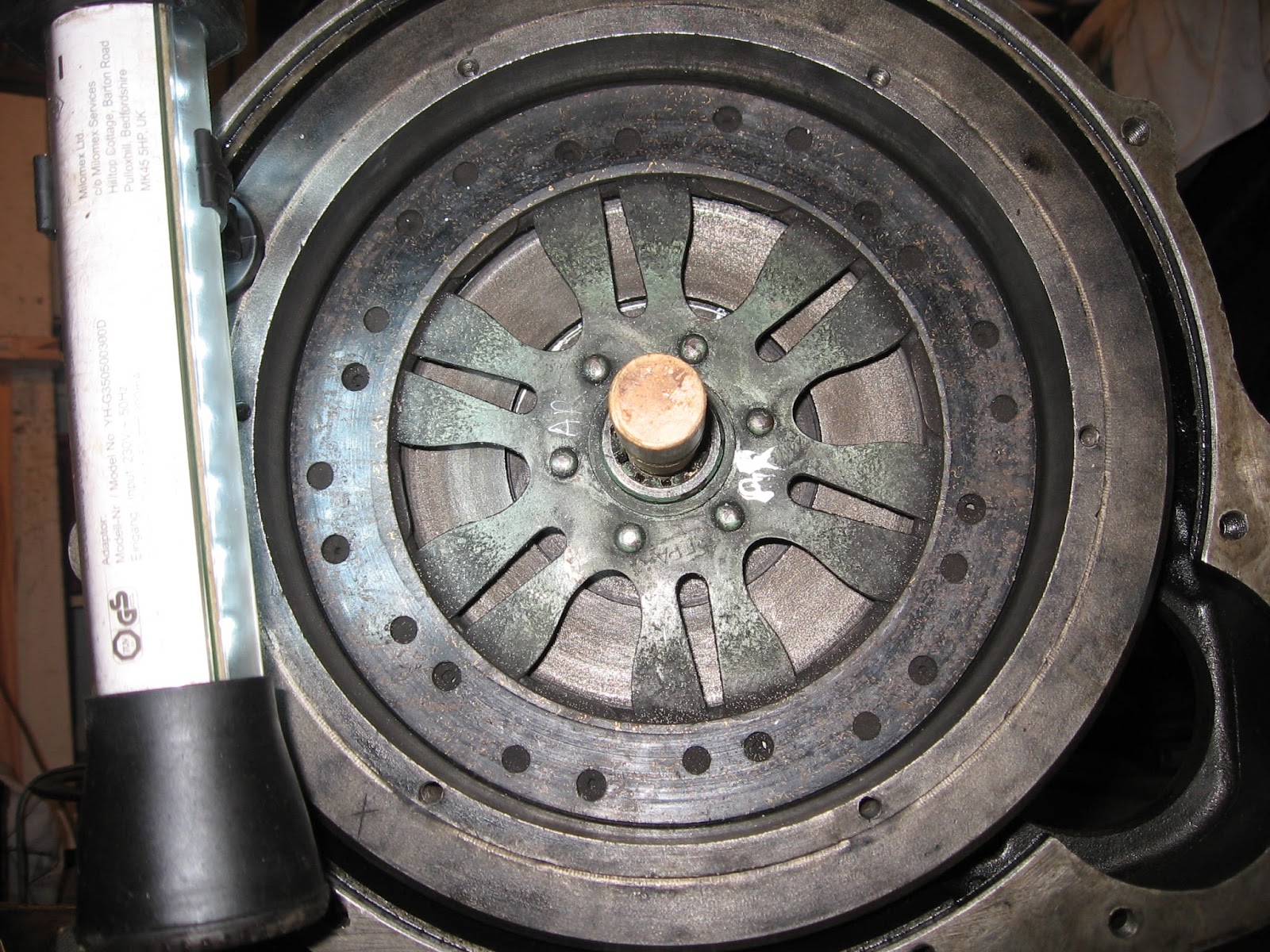 Monaquatre YN1: remontage embrayage 2ème