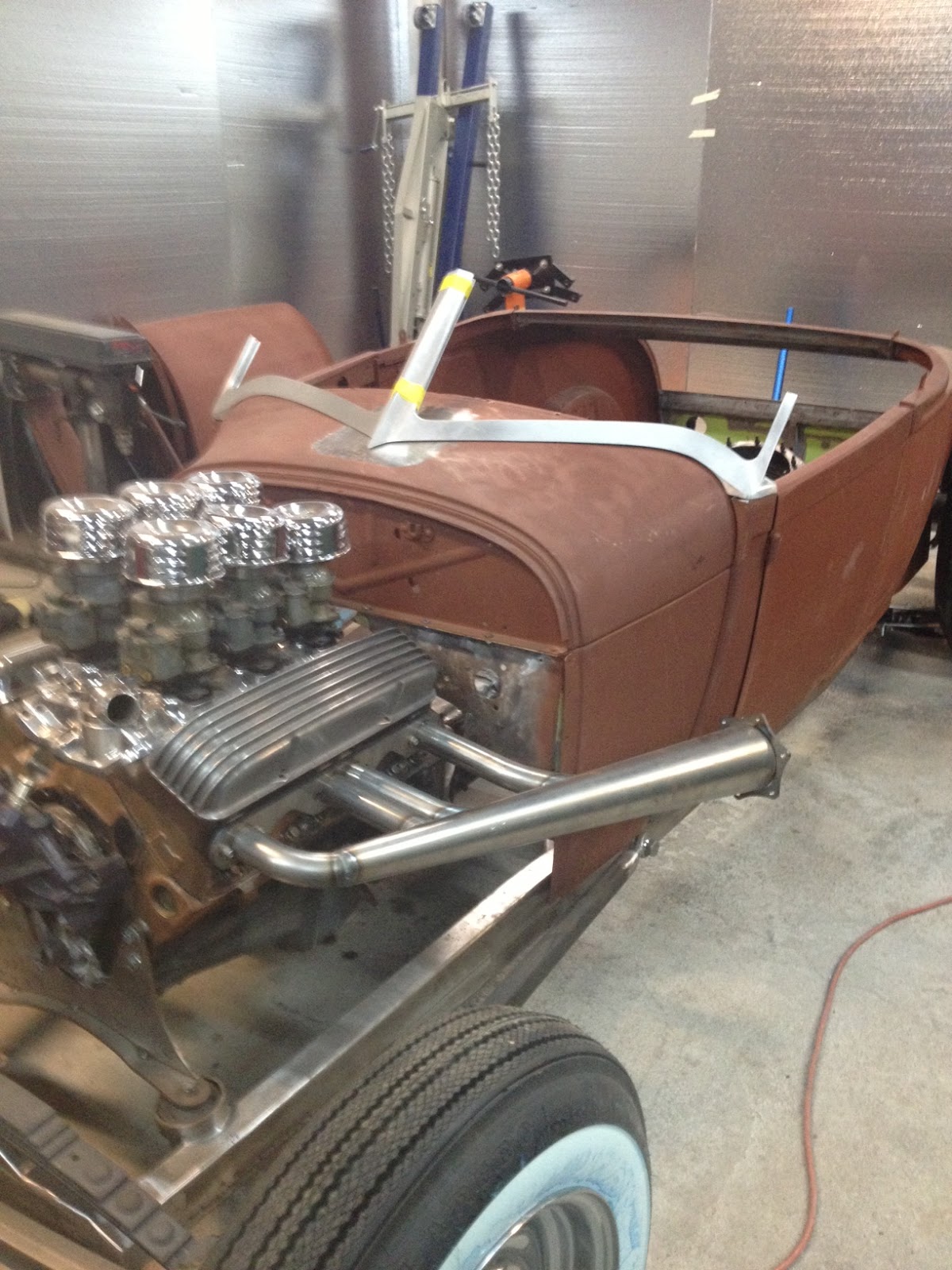 HouseOspeed's 1929 Ford Model A Roadster: WINDSHIELD