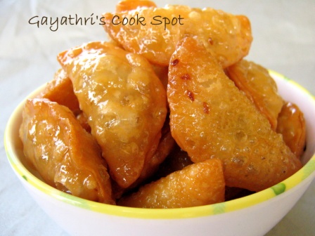 Poosanikkai Inippu Somas / Sweet Samosa with Pumpkin Filling – Gayathri ...