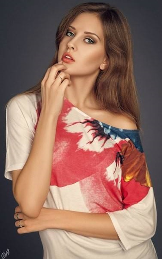 Alisa Manyonok ~ Hot n sexy Actress