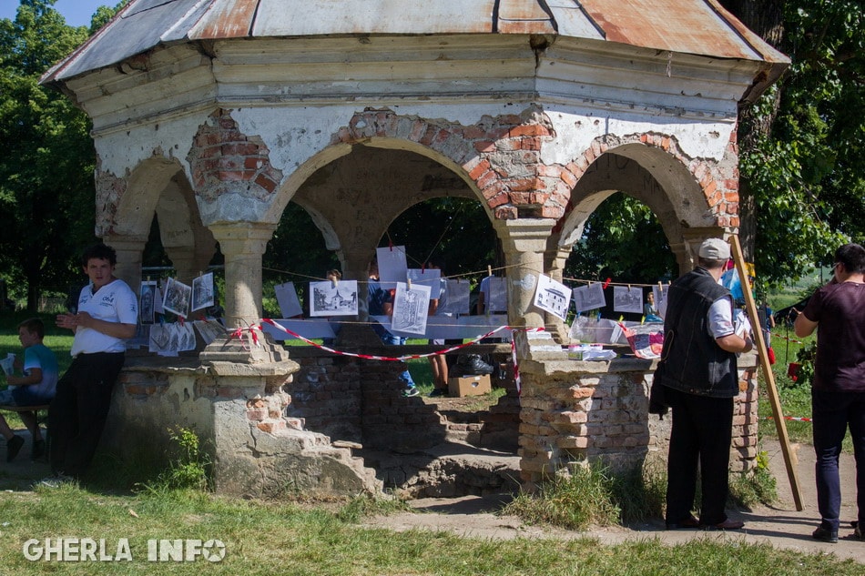 GHERLA INFO: Piknik la Castelul Kornis de la Mănăstirea - GALERIE FOTO