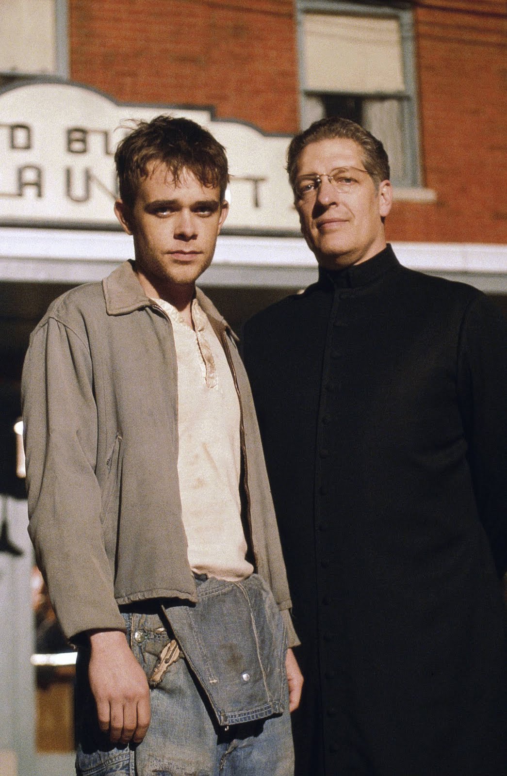 Inte-Ente: Carnivale – Season One – Episode One: “Milfay” and Episode ...