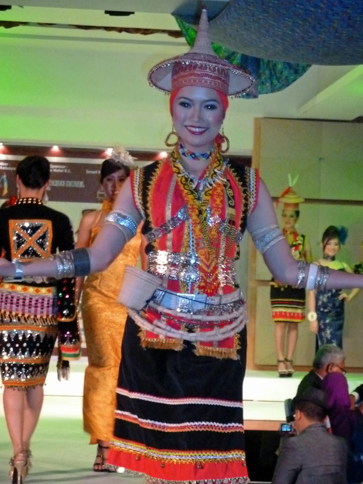 Kee Hua Chee Live!: MISS MALAYSIA KEBAYA 2013/14 WAS WON BY SELANGOR ...