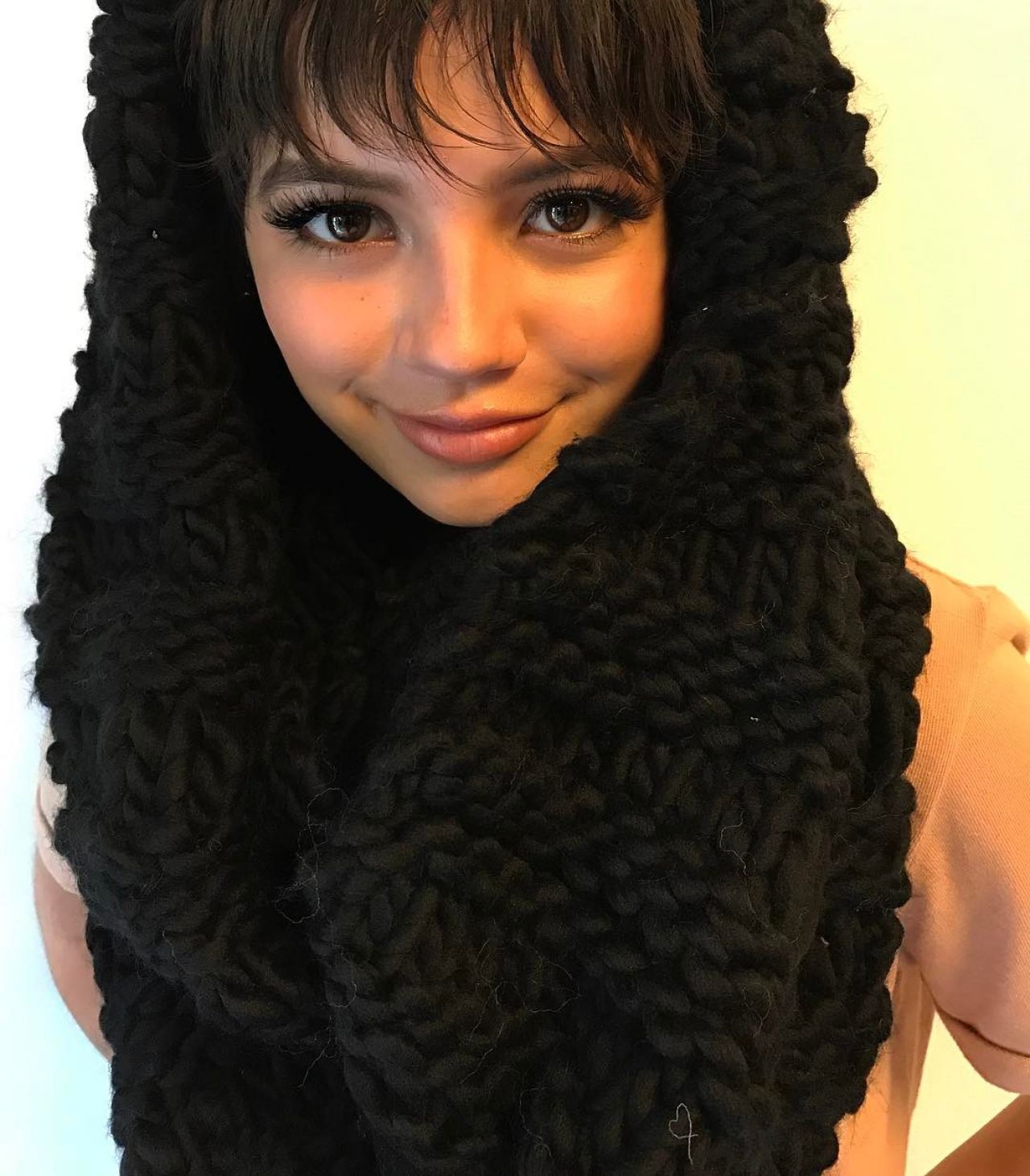 Starlet Arcade: Isabela Moner