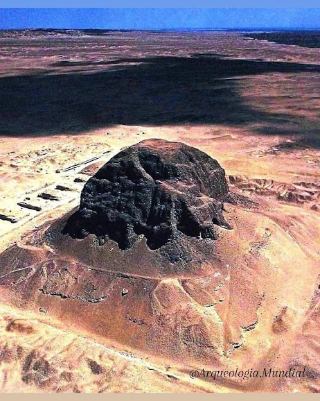 Turma da História: A Pirâmide Negra ou Pirâmide Escura ou Pirâmide de ...