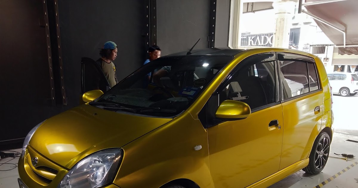 Warna Gold Gelap : Modif Velg Mobil Warna Emas Info Kece : Dalam model ...