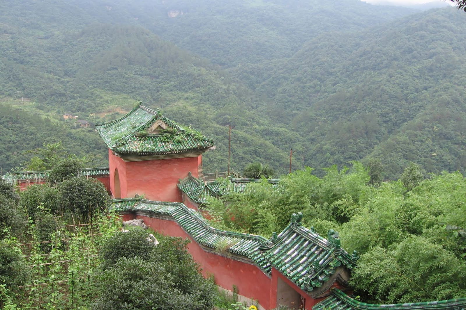 Wudang Mountains | Desktop Wallpapers