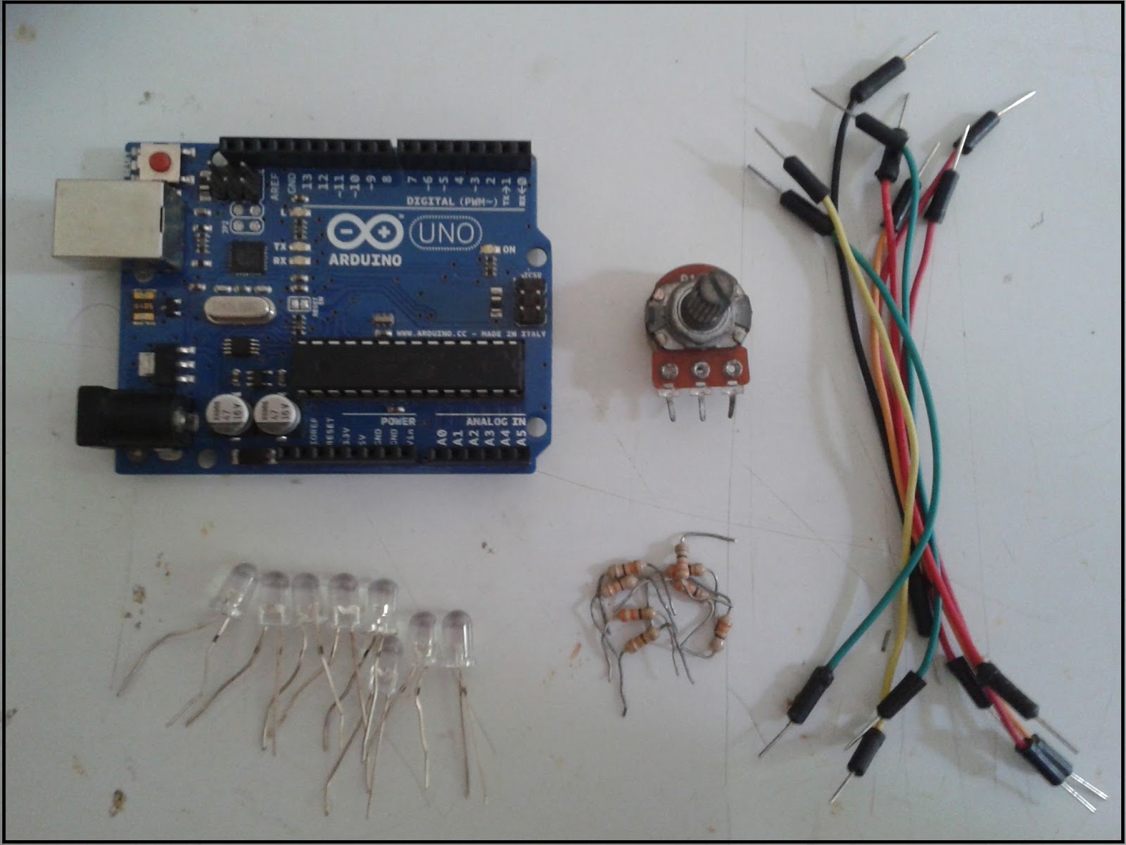 CURSO ARDUINO UNO: LABORATORIO #2