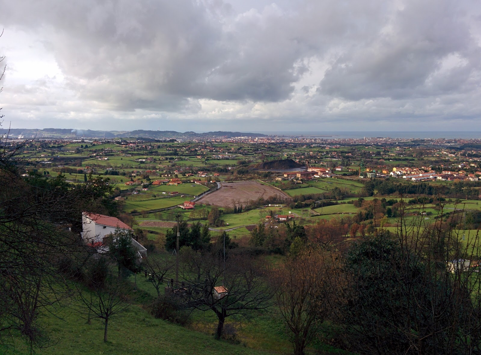 A lo bouzo: Pico del Sol desde Tremañes [Gijón]