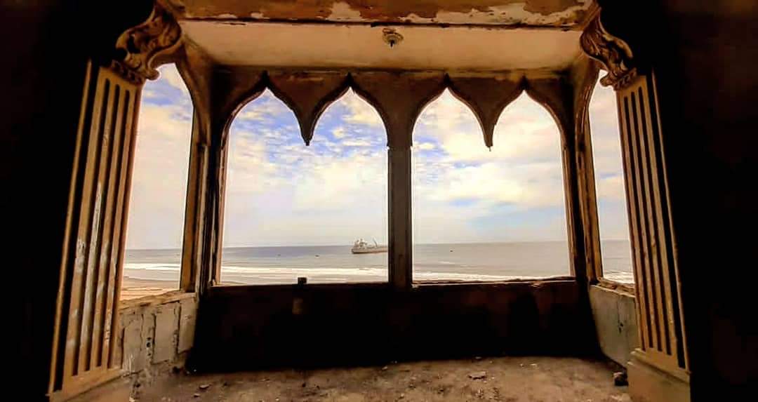 Percy Eguiluz Menendez : EL FORGA: UN CASTILLO EN LA PLAYA DE MOLLENDO