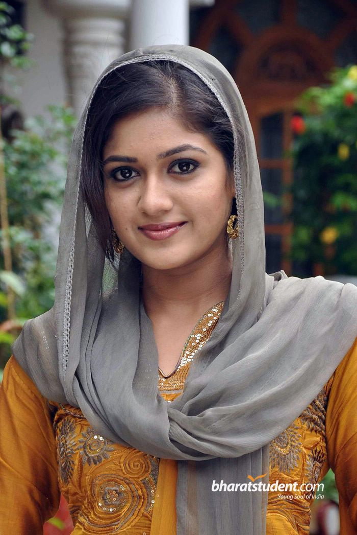 NDS WALLPAPERS: Meghna-Raj-photo-shoot-pics