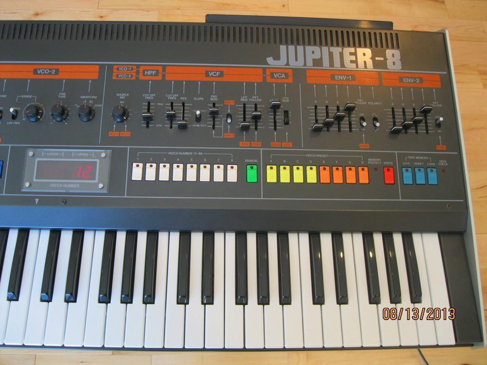 MATRIXSYNTH: Roland Jupiter 8 JP8 Synthesizer MINT w/ Encore Midi 14Bit ...