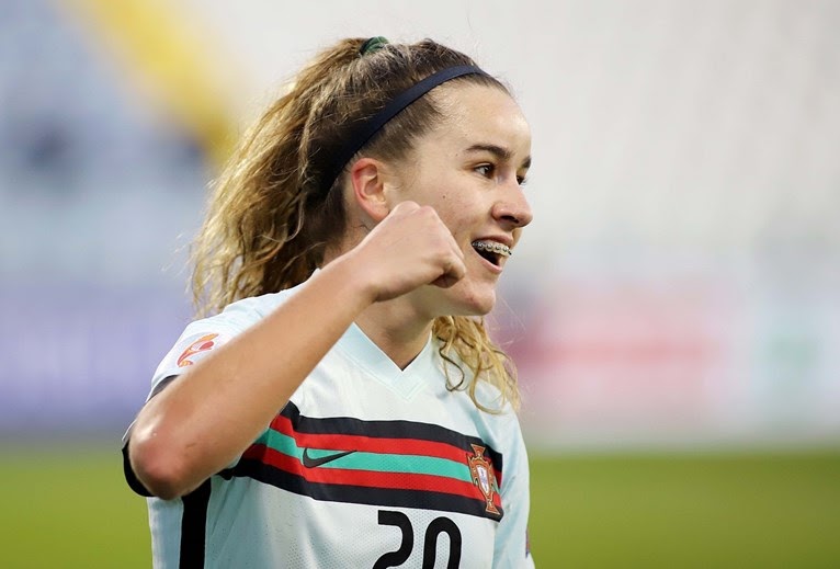 Ana Capeta marca e coloca Portugal no play-off para o Campeonato da Europa