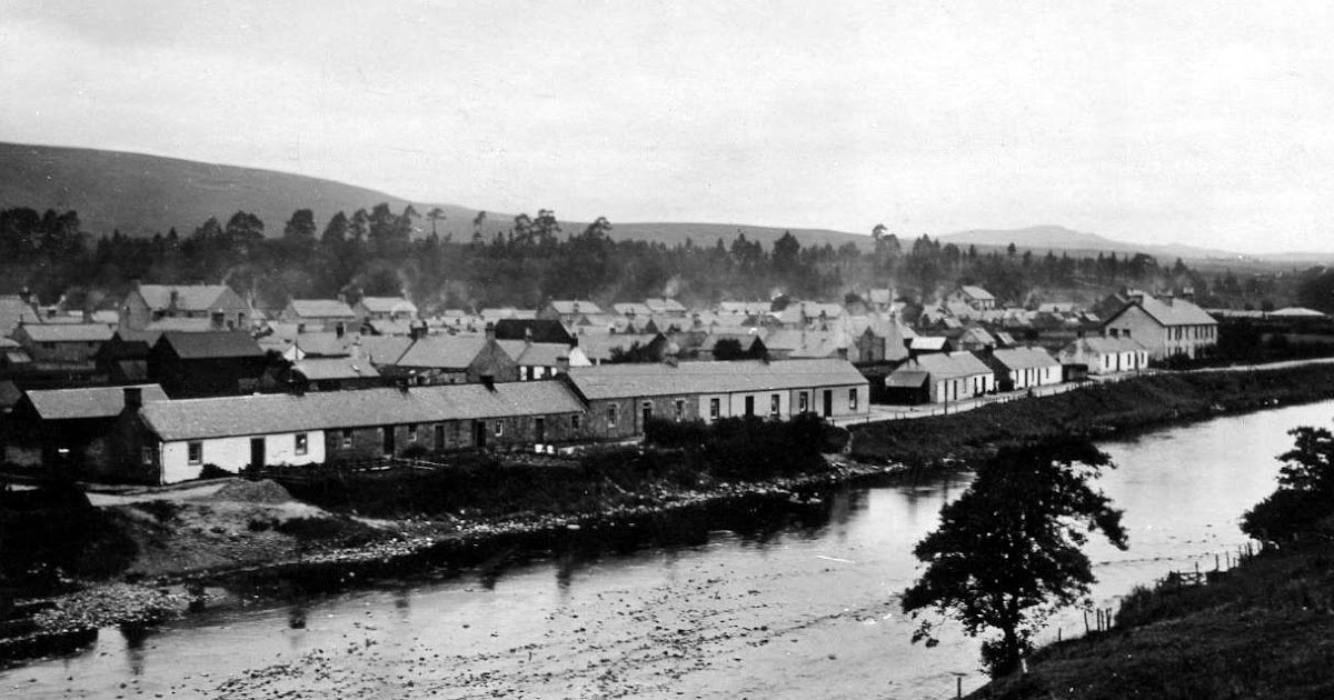 Tour Scotland: Old Photograph Cottages Liddel Water Newcastleton Scotland