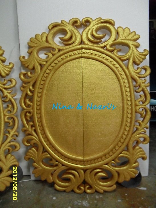 Nina & Nazri's Biz: Gold kerawang frame